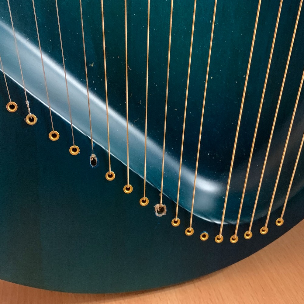 Pre-owned Lyre Harp Greek Violin 24-String Mahogany Instrument - Own4Less